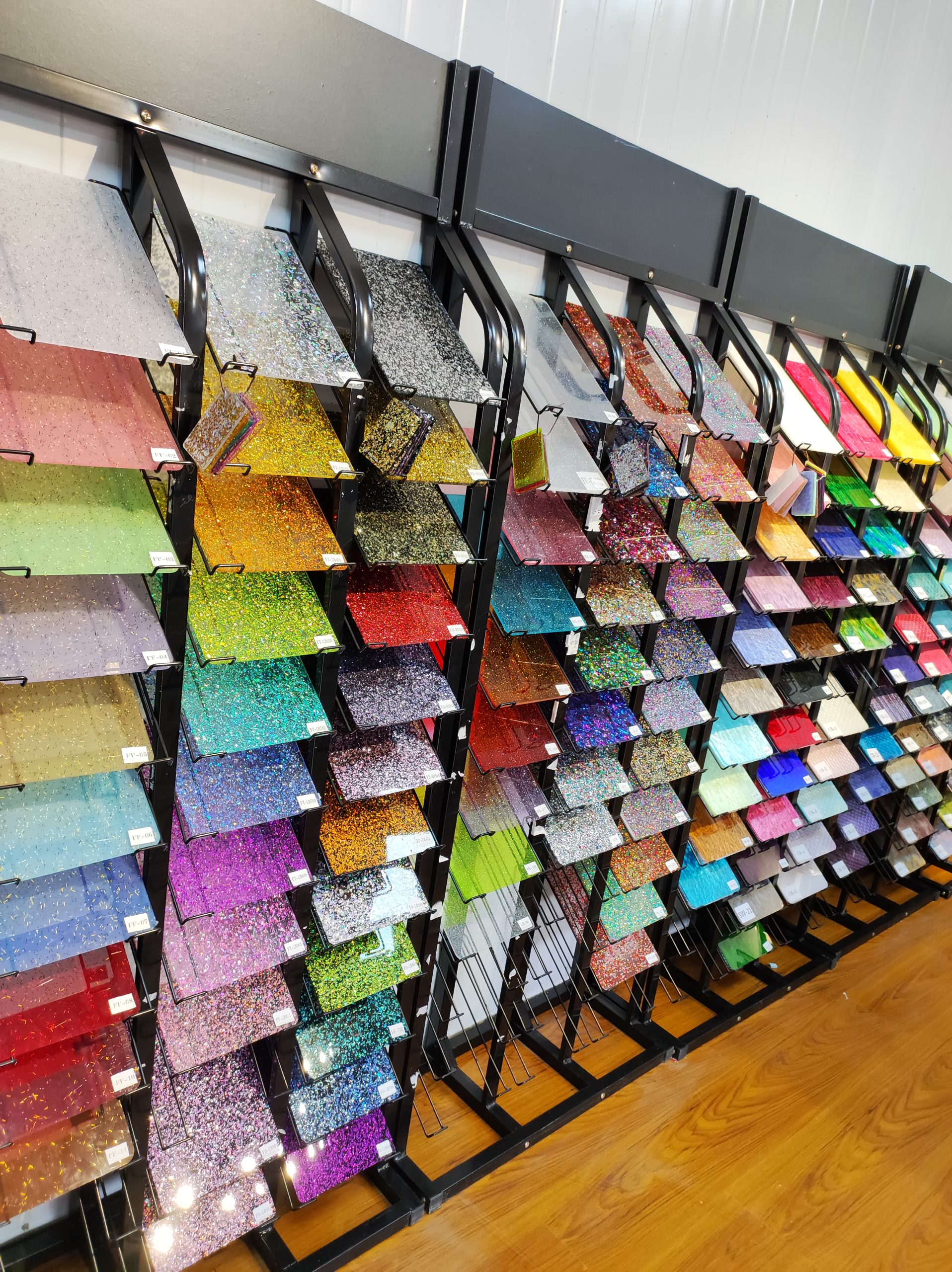 Top-Notch Acrylic Manufacturing Company - Echo Plastic