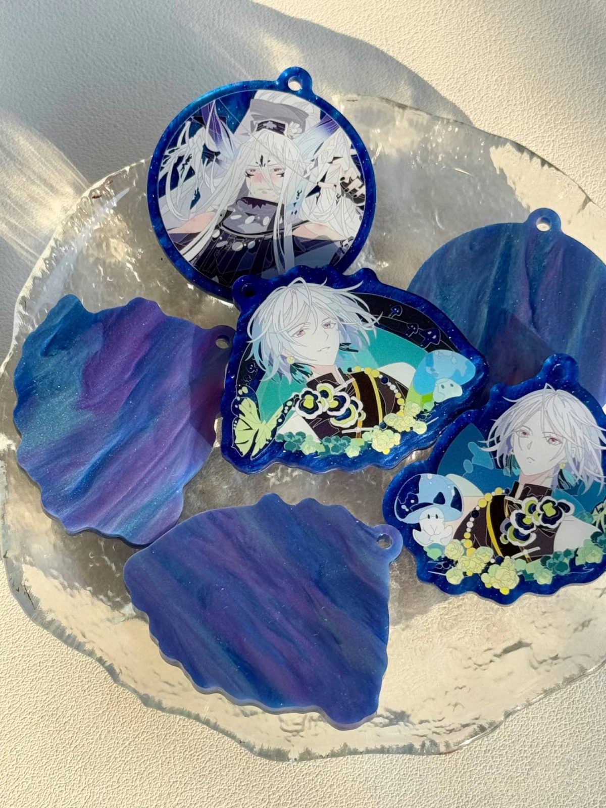 Special Pattern Acrylic Application in Anime Products